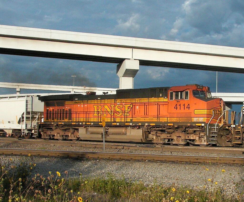 BNSF 4114